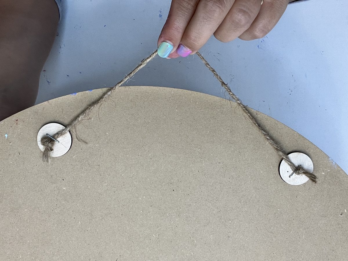 How to Hang a Door Hanger